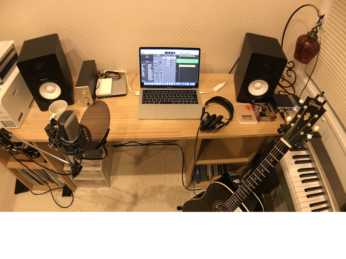 【DTM ROOM】デスク周辺ってどうなってる？｜自宅をレコーディングスタジオにしよう-スタジオほっしー